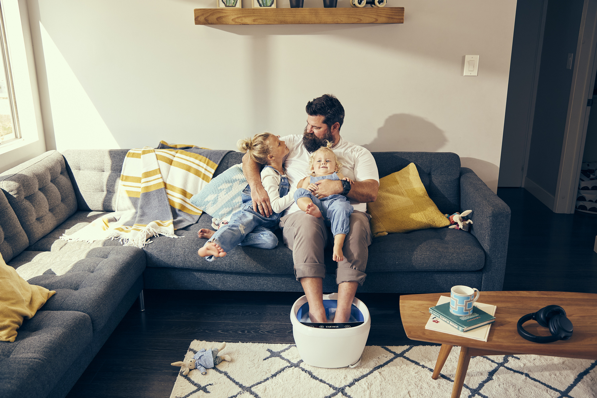 Simon Perry Studio, still life photographer, Los Angeles