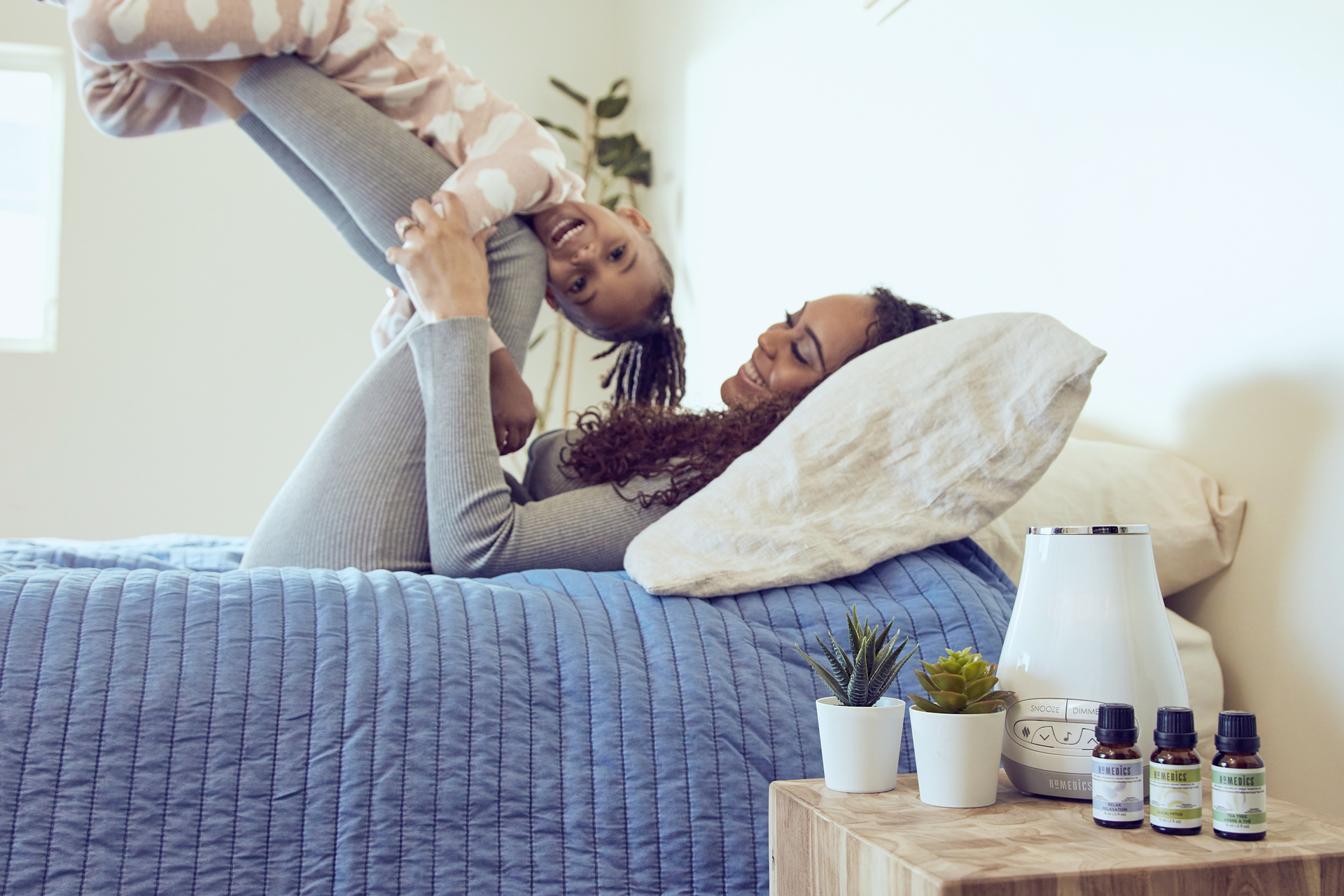 Simon Perry Studio, still life photographer, Los Angeles