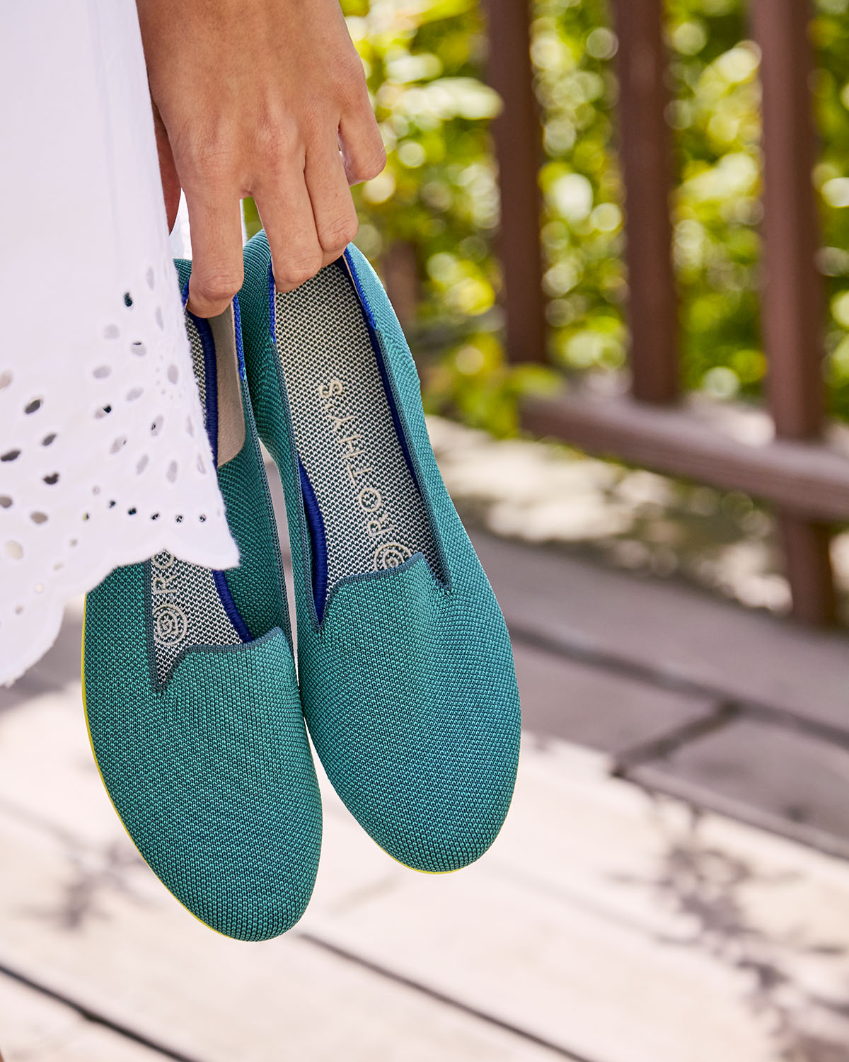 Simon Perry Studio, still life photographer, Los Angeles