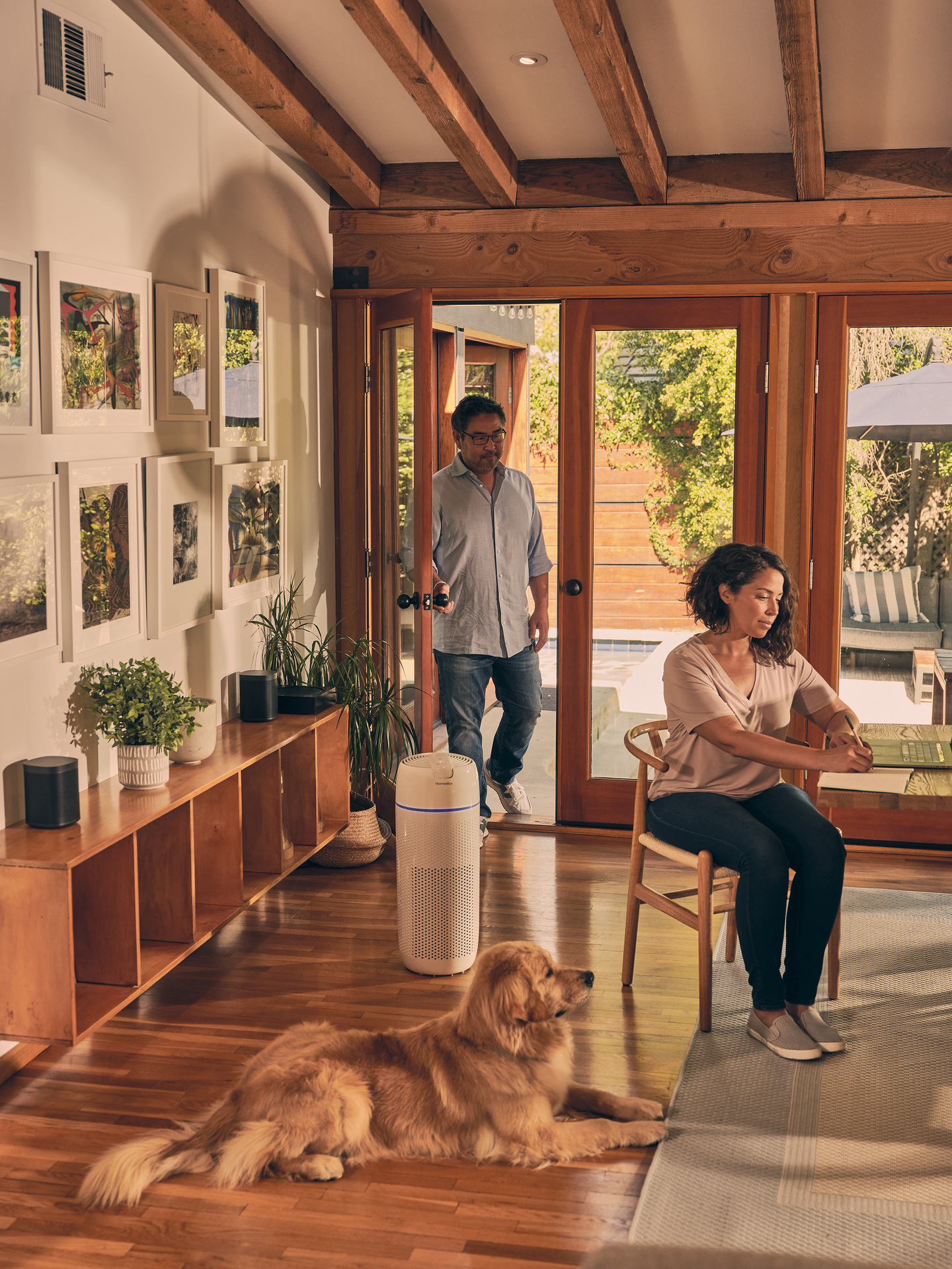 Simon Perry Studio, still life photographer, Los Angeles